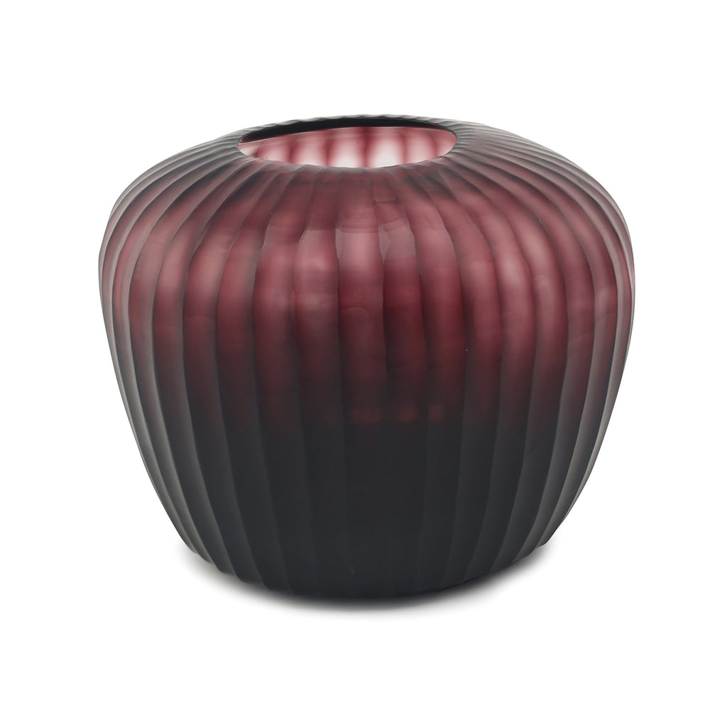 Melrose Vase, Amethyst by Guaxs Artisan Glass – ARIA