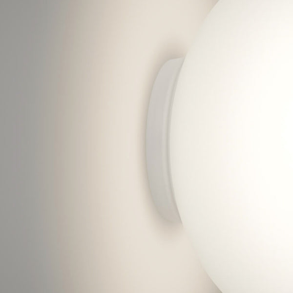 Volum Globe Wall & Ceiling Light by Lodes, Round Orb Glass Light – ARIA