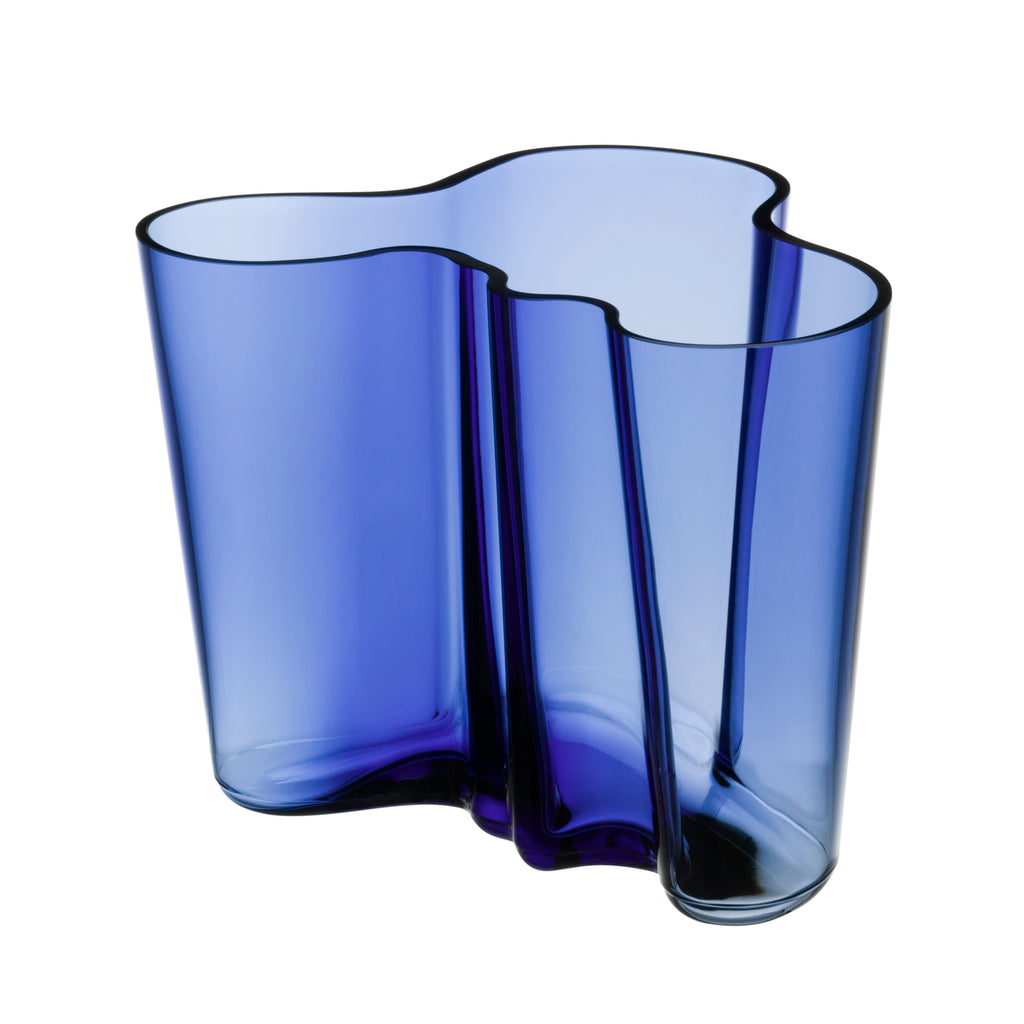 Alvar Aalto Vase, 160 mm by Iittala, Vases, Decorative Objects at Aria ...