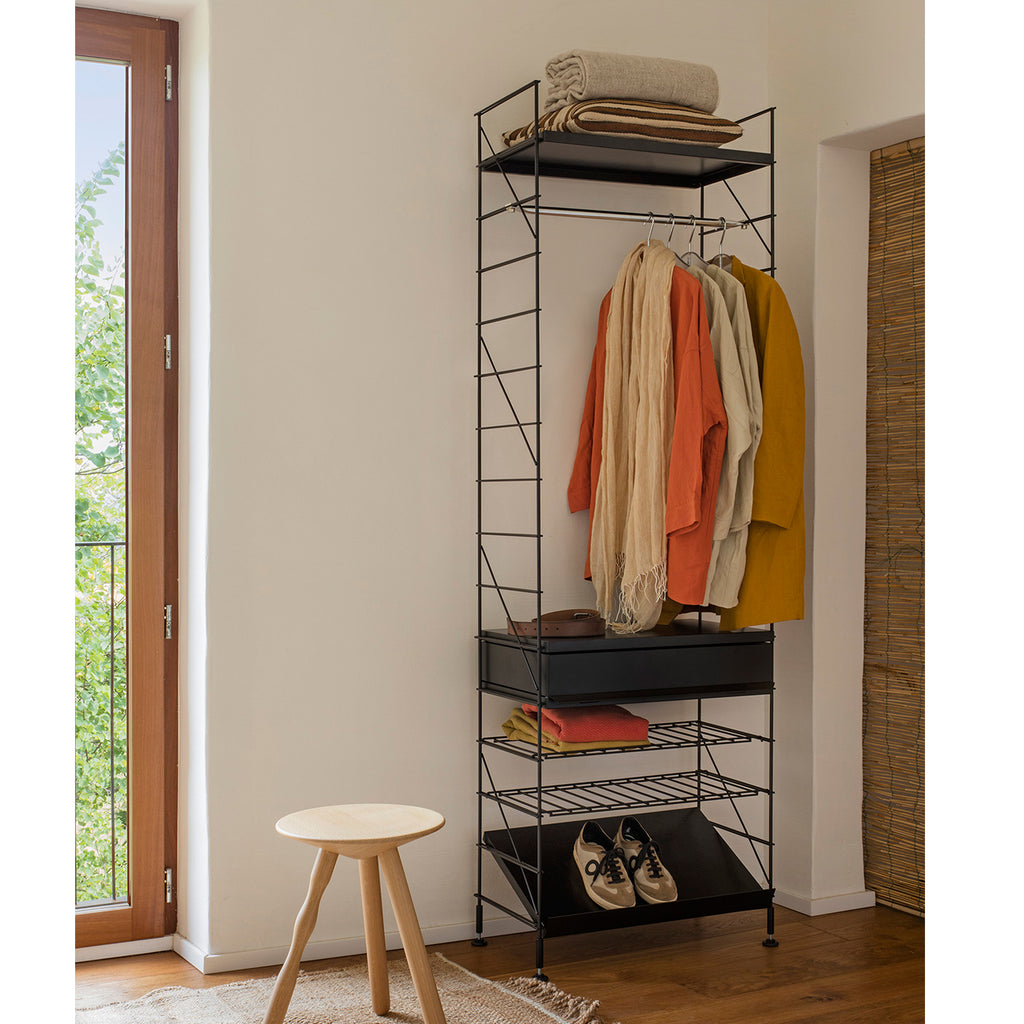 Tria Modular Shelving Unit 1, Black by Mobles 114 | Modern Storage – ARIA