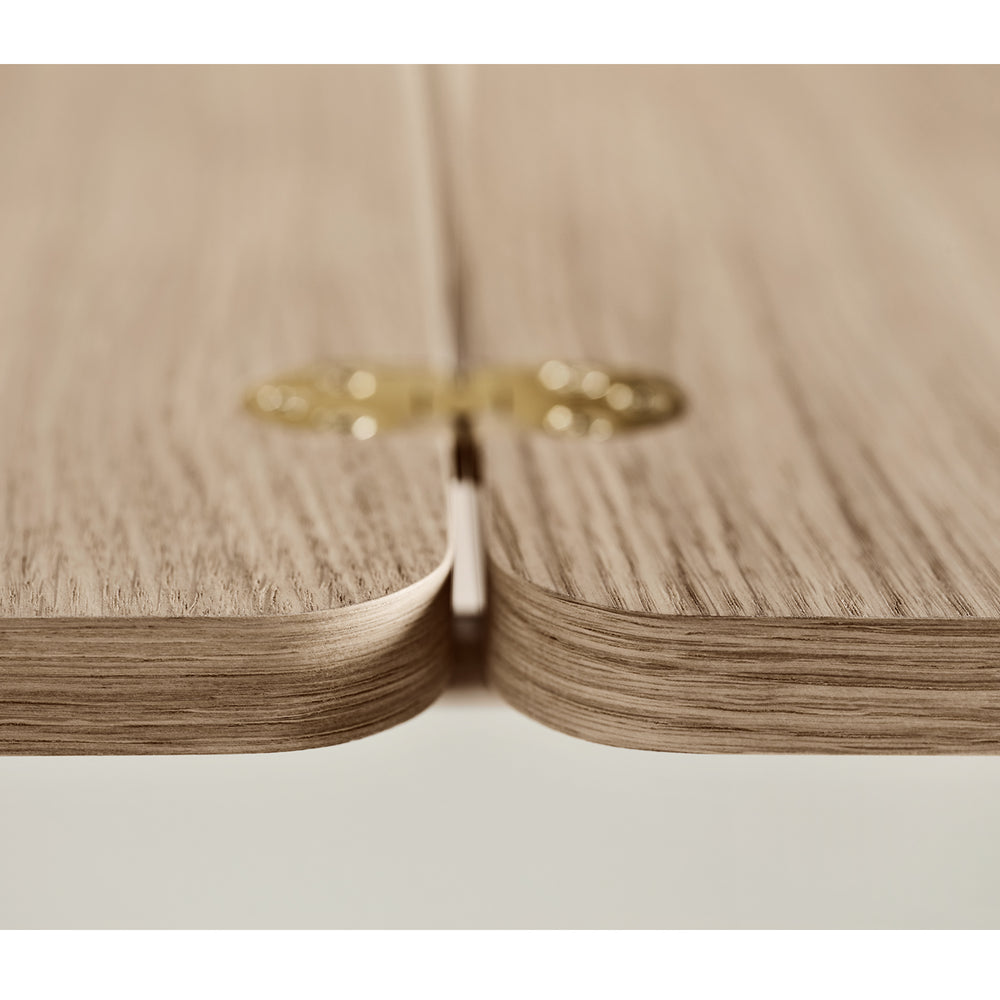 Double Up Extending Dining Table, Lacquered Oak by Bolia – ARIA